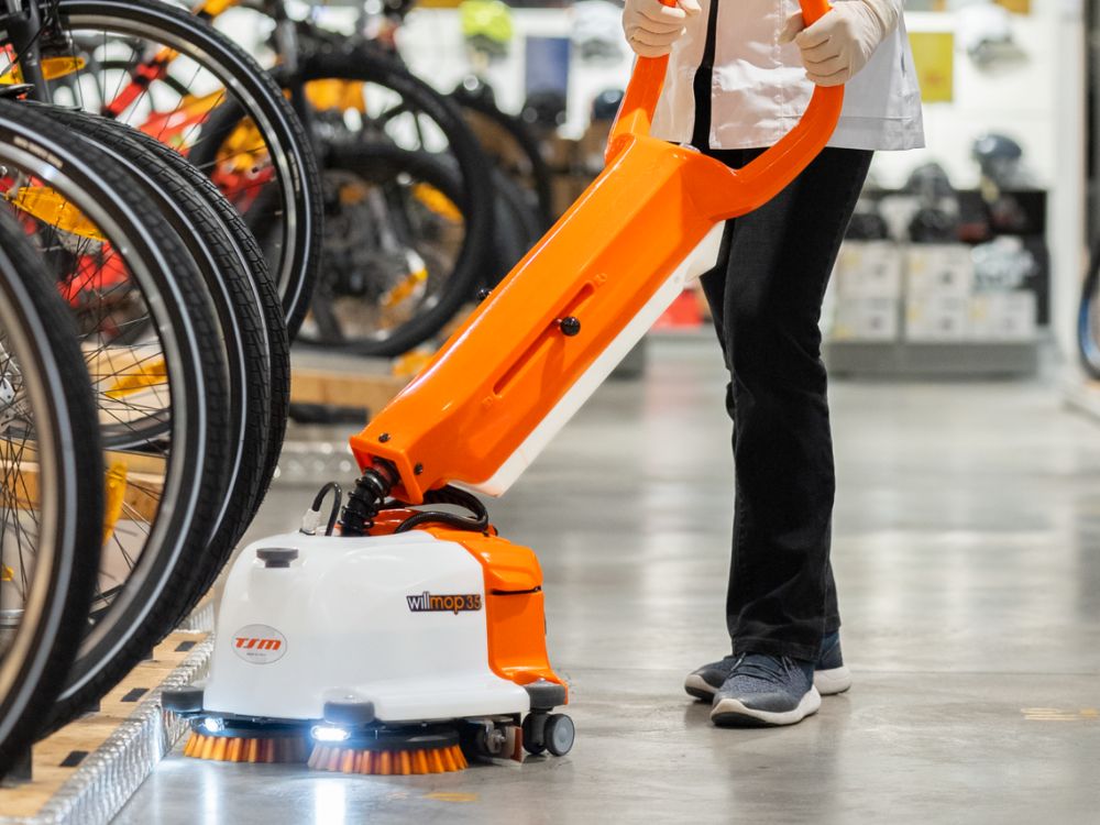 Upright scrubber-dryer TSM WILLMOP 35 - STAMH LTD