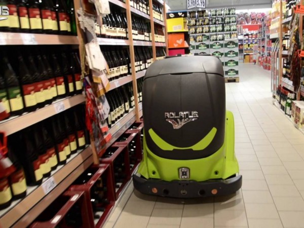 Autonomous cleaning machines ADLATUS ROBOTICS - STAMH LTD