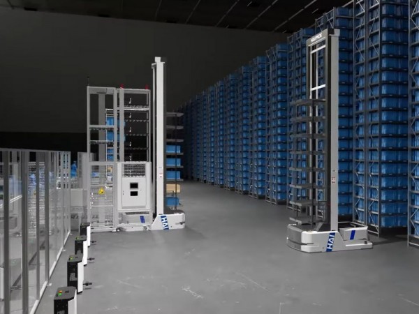 ACR A3 - Autonomous Case Handling Robot - STAMH LTD